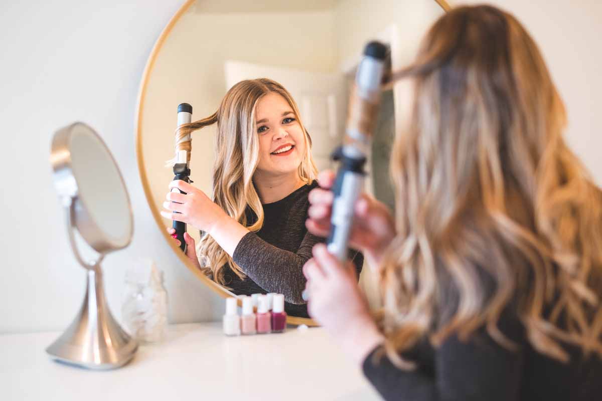 How to Create Soft Romatic Curls – Canary Jane