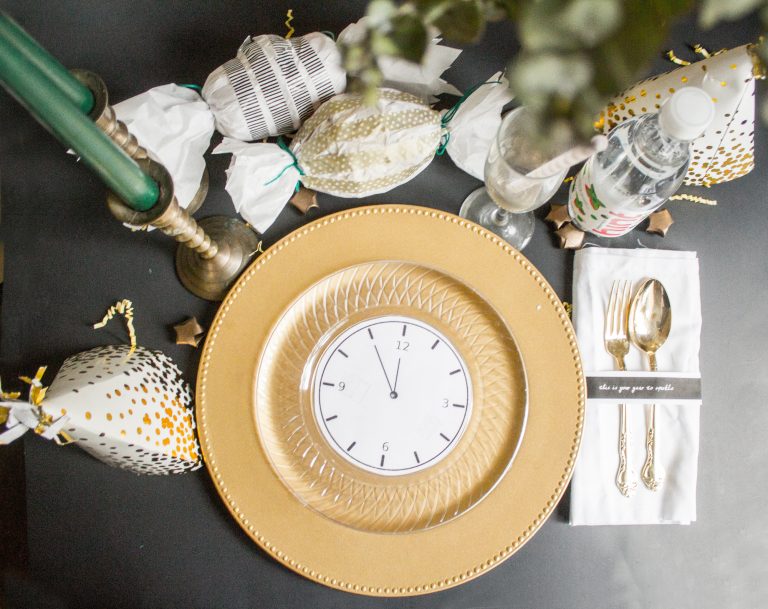DIY New Years Eve Poppers + Free Printable Utensil Wraps – Canary Jane